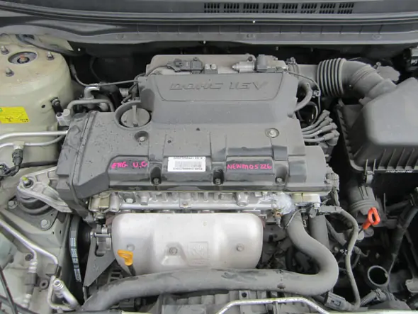 Hyundai Elantra III 2.0i -A- Gold. Hyundai Wreckers in Sydney | New ...