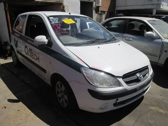 Hyundai Getz II 3DR HB 1.4i -M- White. Getz wreckers | New Model Wreckers