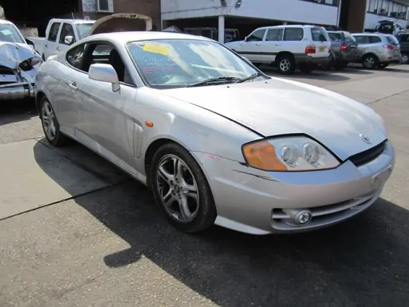 Hyundai Tiburon I 2.7i -SA- Silver. Wrecker Sydney | New Model Wreckers
