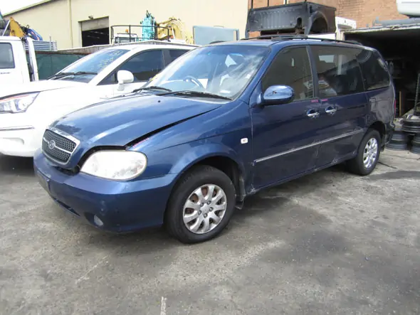 Kia Carnival II 2.5i -A- Blue. Carnival parts | New Model Wreckers