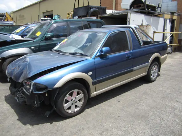 Proton Jumbuck 1.5i -M- Blue. Jumbuck wrecker | New Model Wreckers