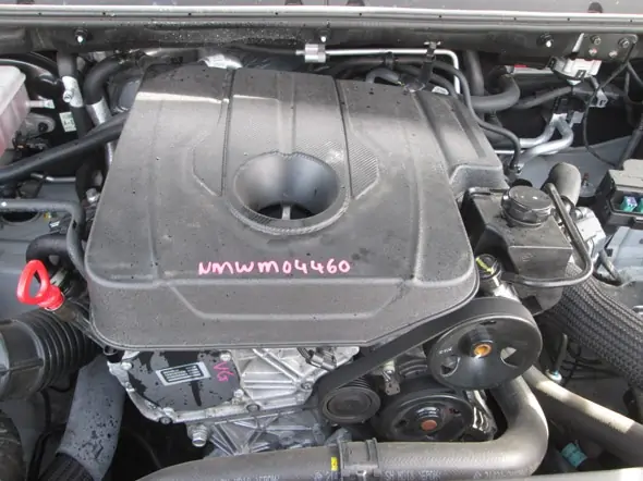 SsangYong Stavic (Late) 2.0DT -SA- Silver. SsangYong Stavic auto parts ...