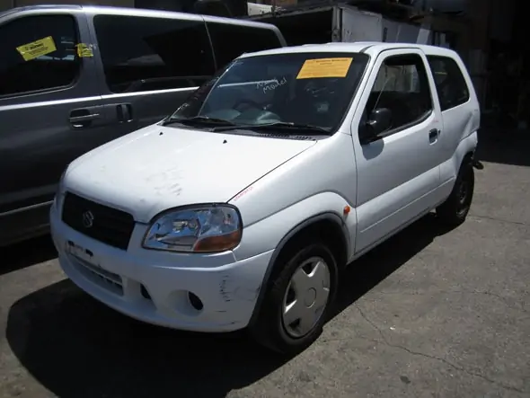 Suzuki Ignis 3DR HB 1.3i -A- White. Ignis spare parts | New Model Wreckers