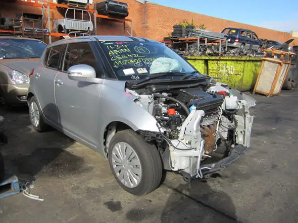 Suzuki Swift FZ 1.4i -M- Silver. Swift spare parts | New Model Wreckers